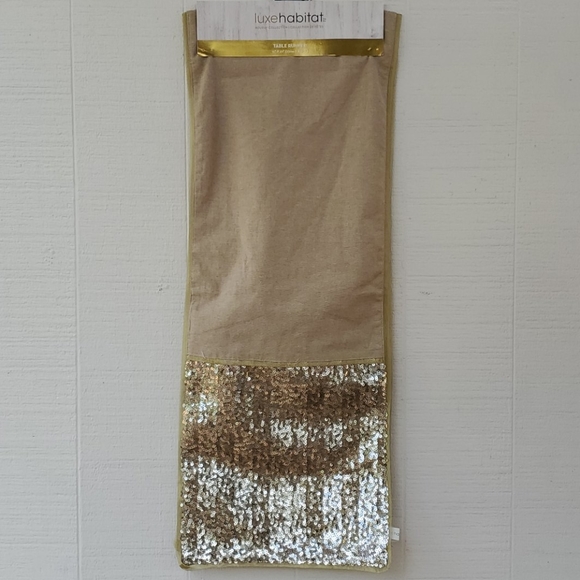 luxe habitat | Kitchen | Luxe Habitat Table Runner 3x72 Sequence Gold ...